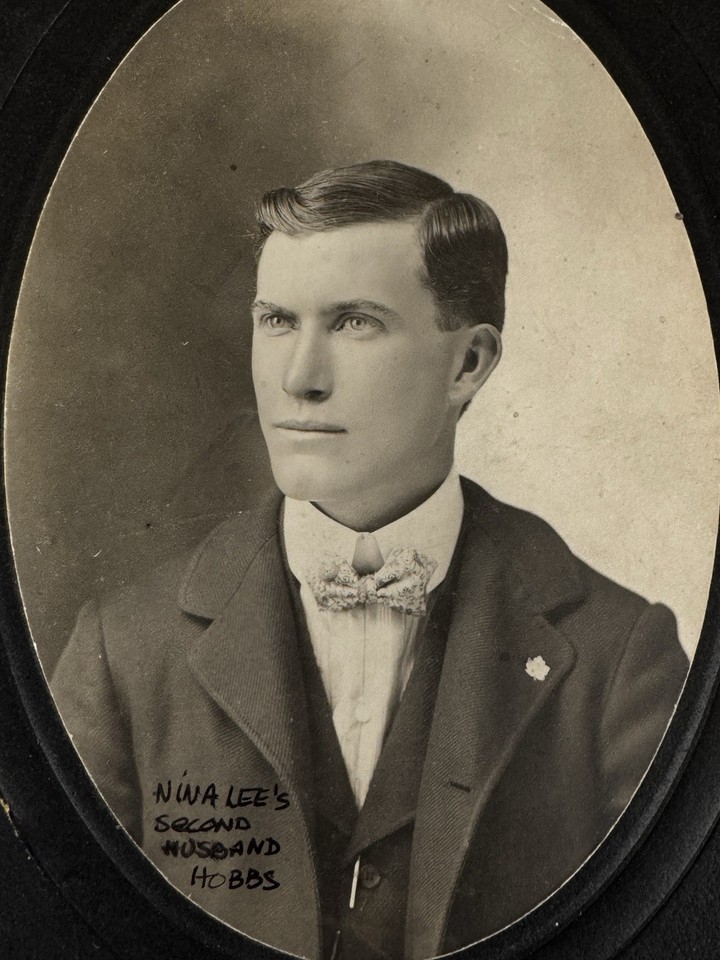 ID'D MAN LYLE HOBBS, NINA CARMAN'S 2ND HUSBAND SCOTIA WASHINGTON NEAR ...