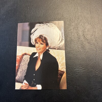 Jb10a Sabrina The Teenage Witch 1999 Dart #16 Raquel Welch Third Aunt ...