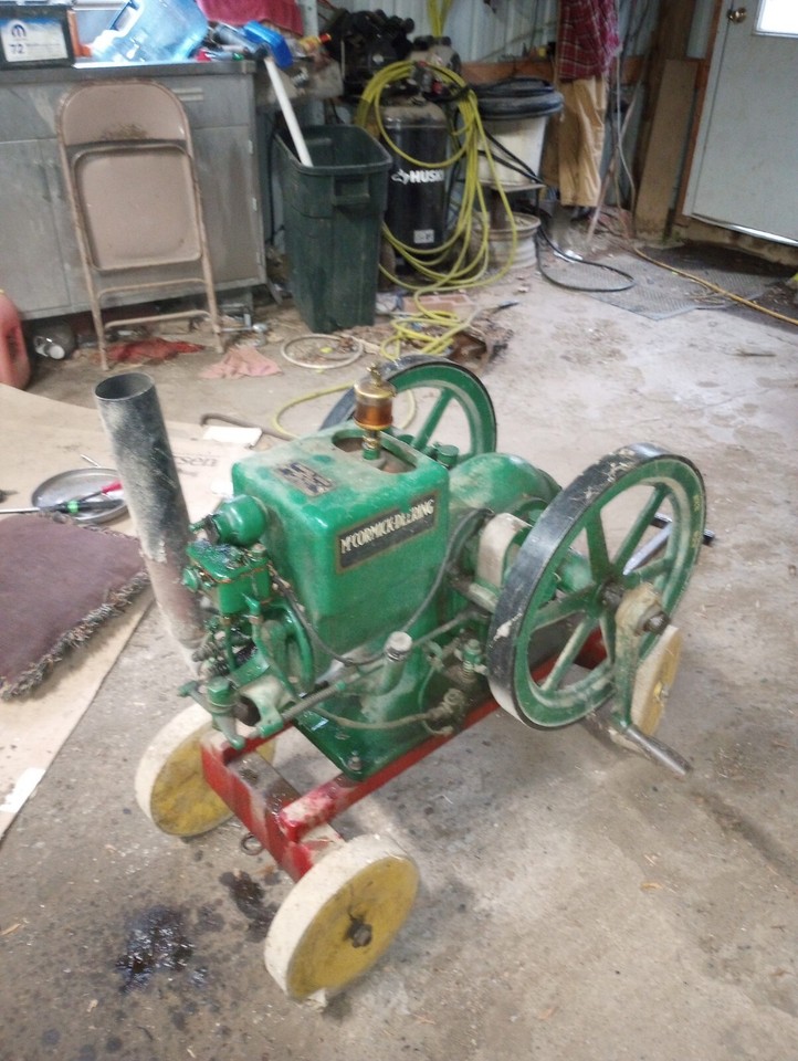 1930's McCormick-Deering Hit & Miss Engine Mfg by IHC with Cart | eBay