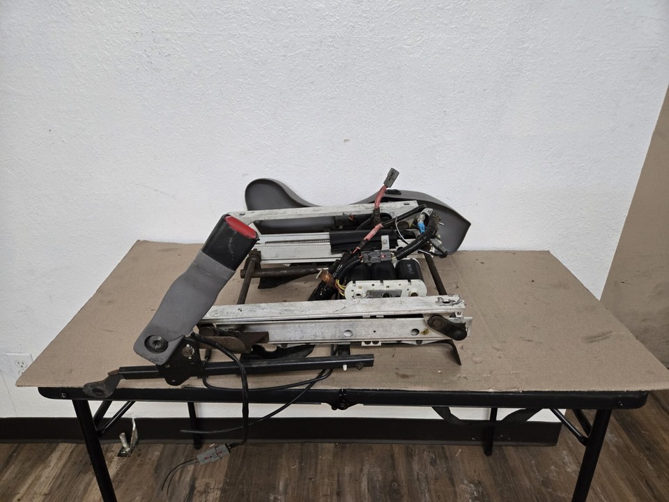 97 98 99 00 01 Ford Explorer Power Seat Track Power Lumbar Driver LH | eBay