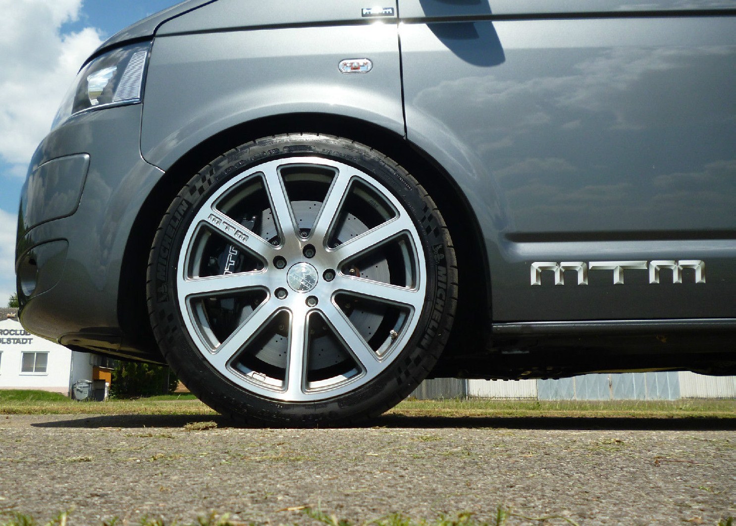 MTM Bimoto Felge 9x20 ET 45 Titanpoliert 5x120 65,1 VW T5 Bus Alufelge ...