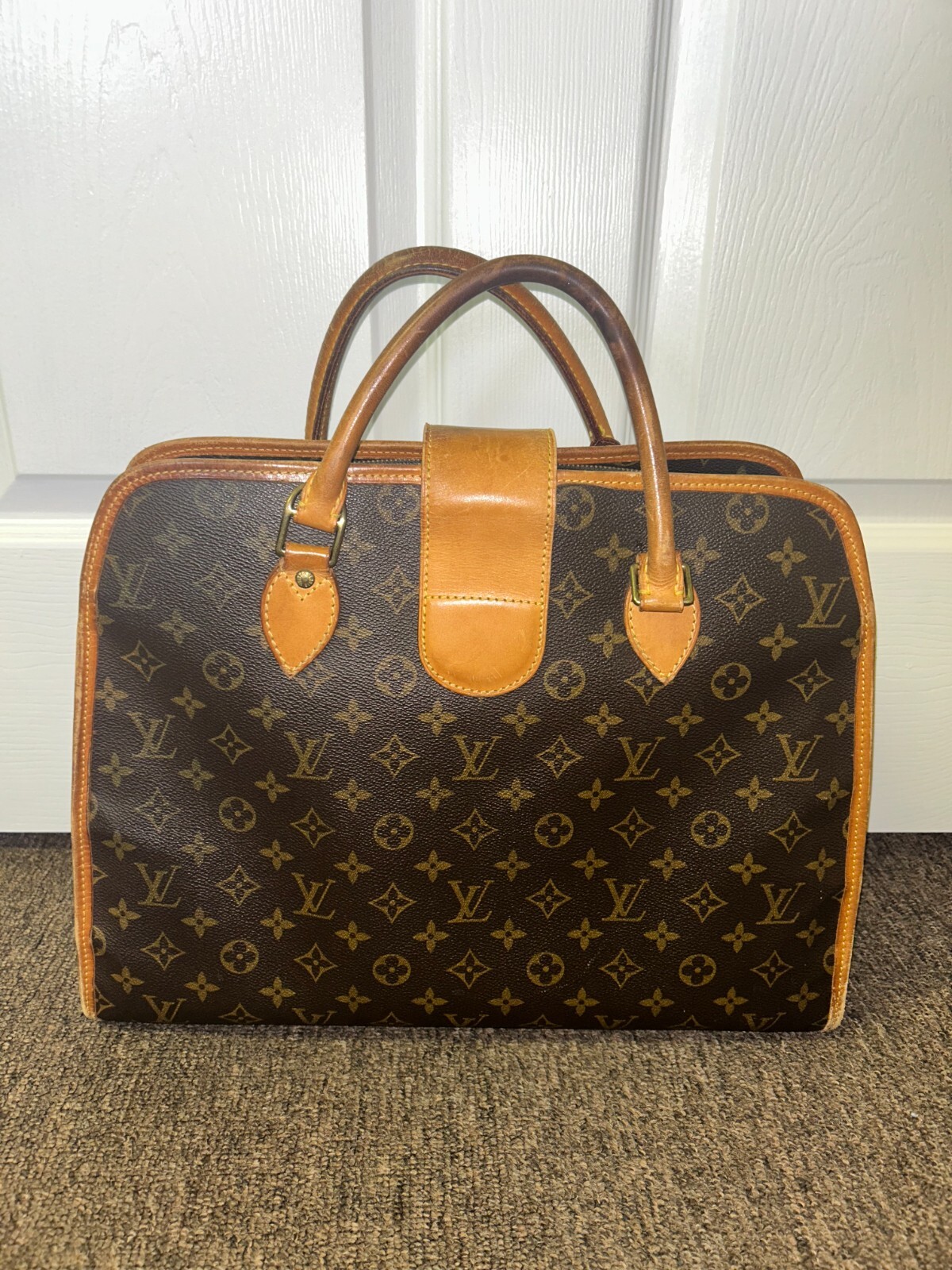 Louis Vuitton Rivoli Monogram Briefcase / Vintage Bus… - Gem