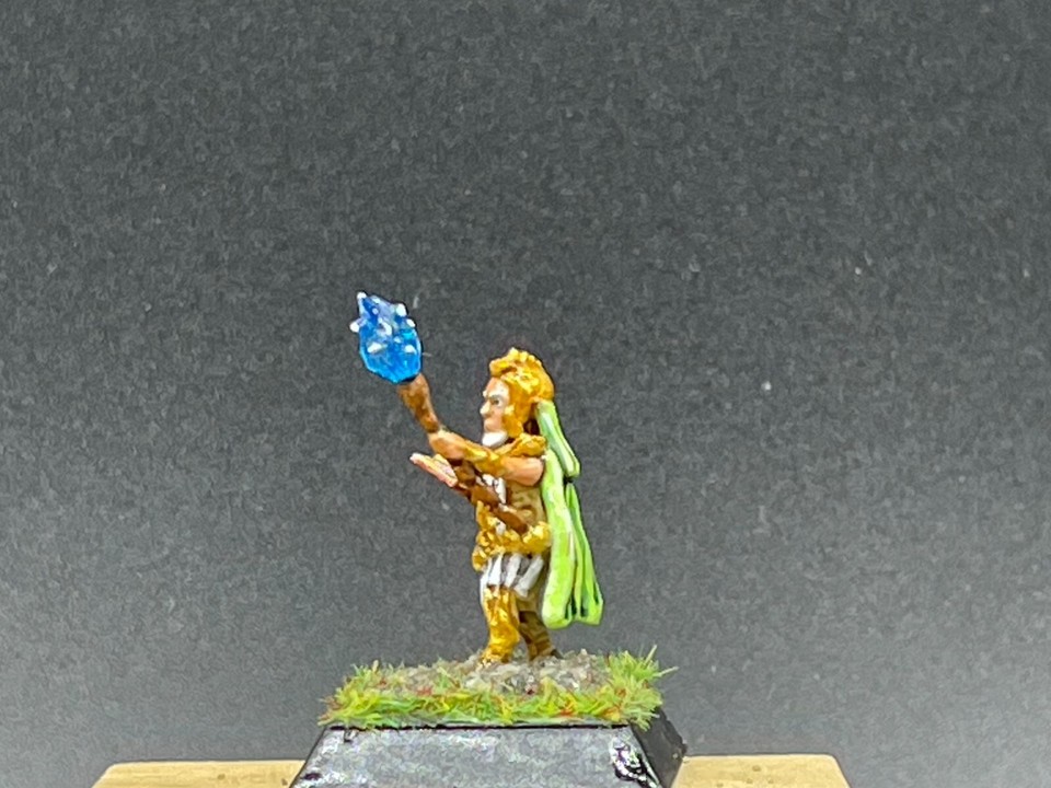 28mm Miniature Painted Halfling Wizard Sorcerer Dungeons & Dragons | eBay