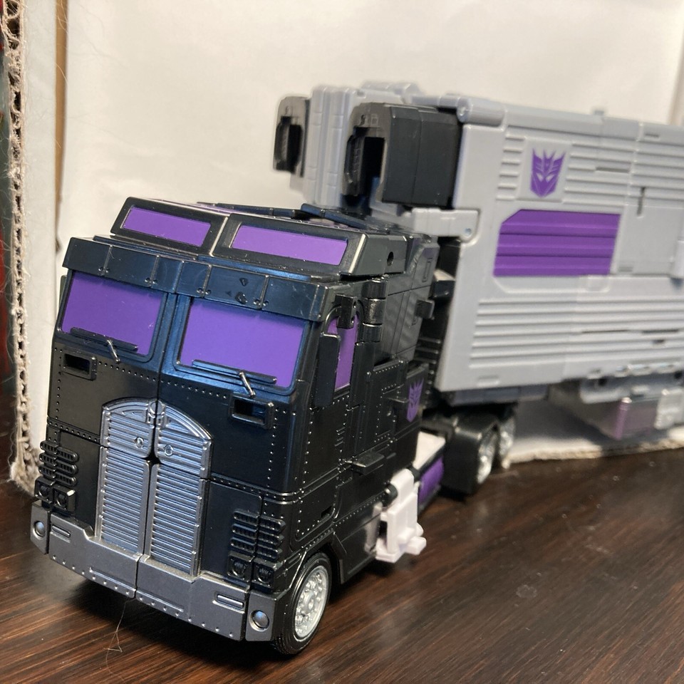 Transformers Legacy Motormaster Hasbro G1 Menasor Commander Class ...