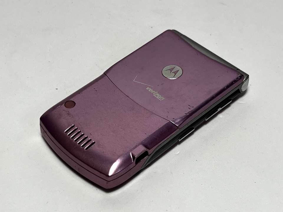 Motorola RAZR V3m Verizon - Pink and Silver Untested Cellular Flip ...
