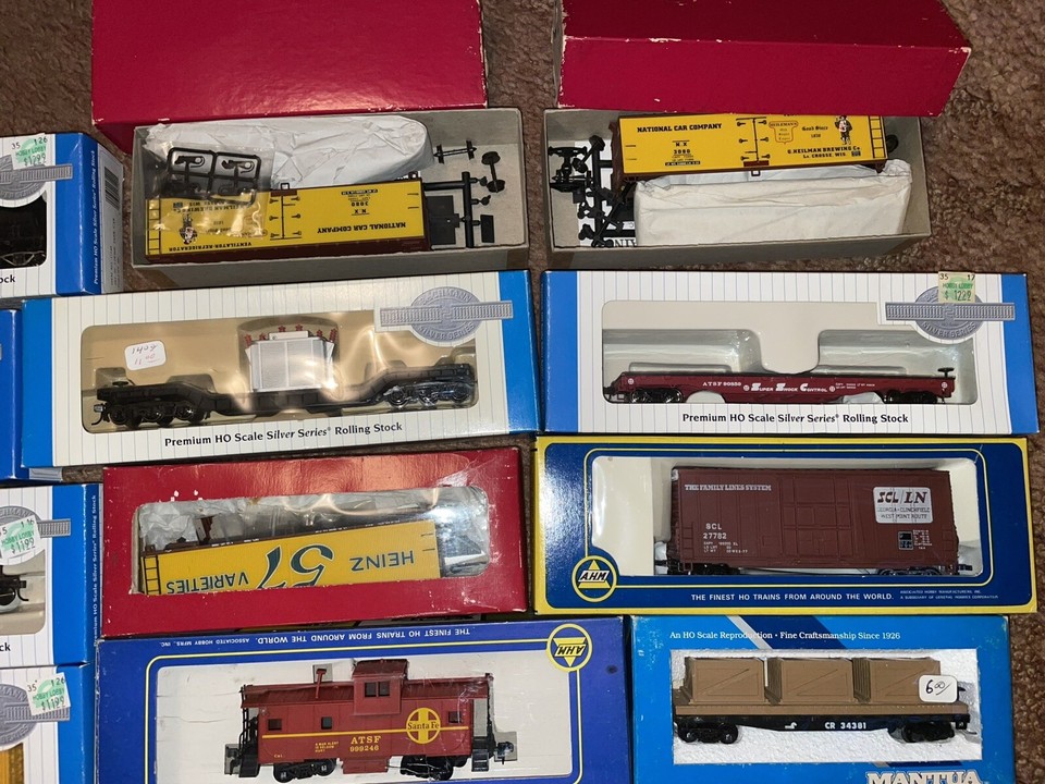 Lot Of 21 HO Scale Train Cars. All New In Boxes , Different Brands ...