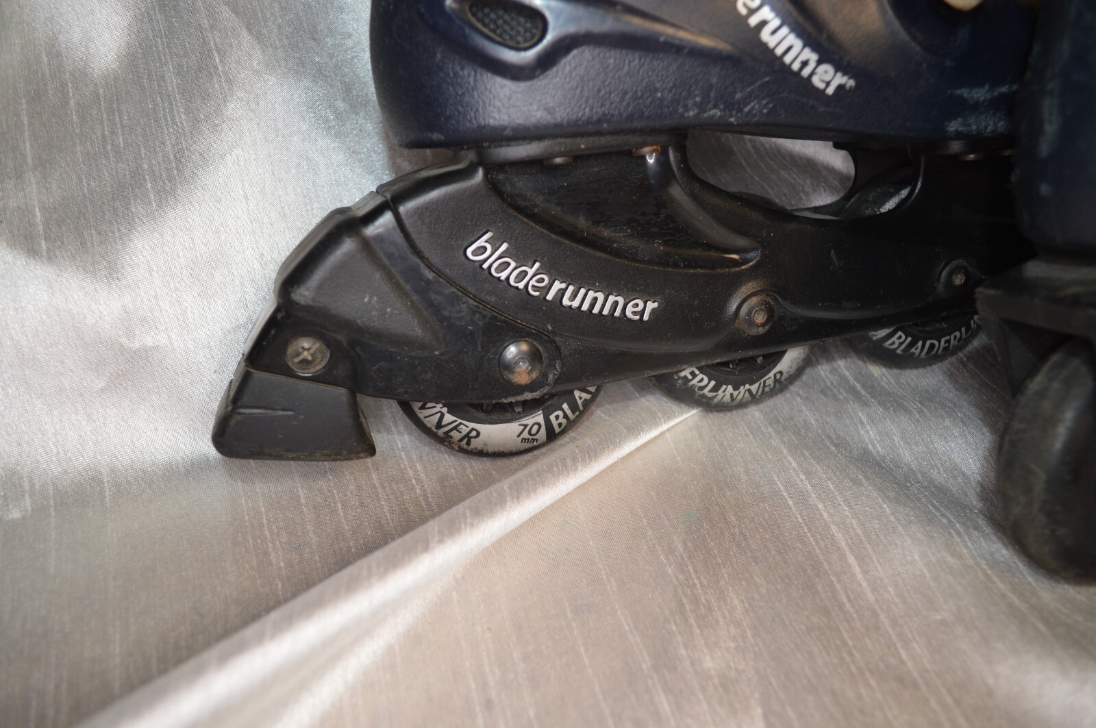 Rollerblade 70 Mm Wheels Inline Skates Size 4 Black/Blue | eBay