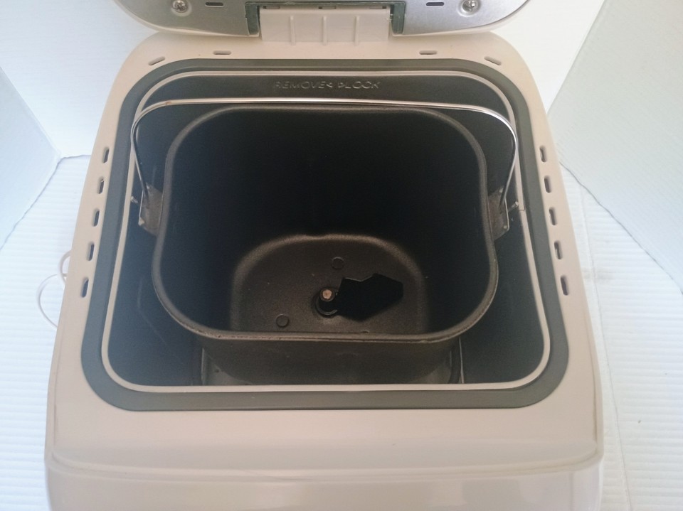 Sunbeam Programmable Bread Maker Machine Model 5891, Tested & Working ...