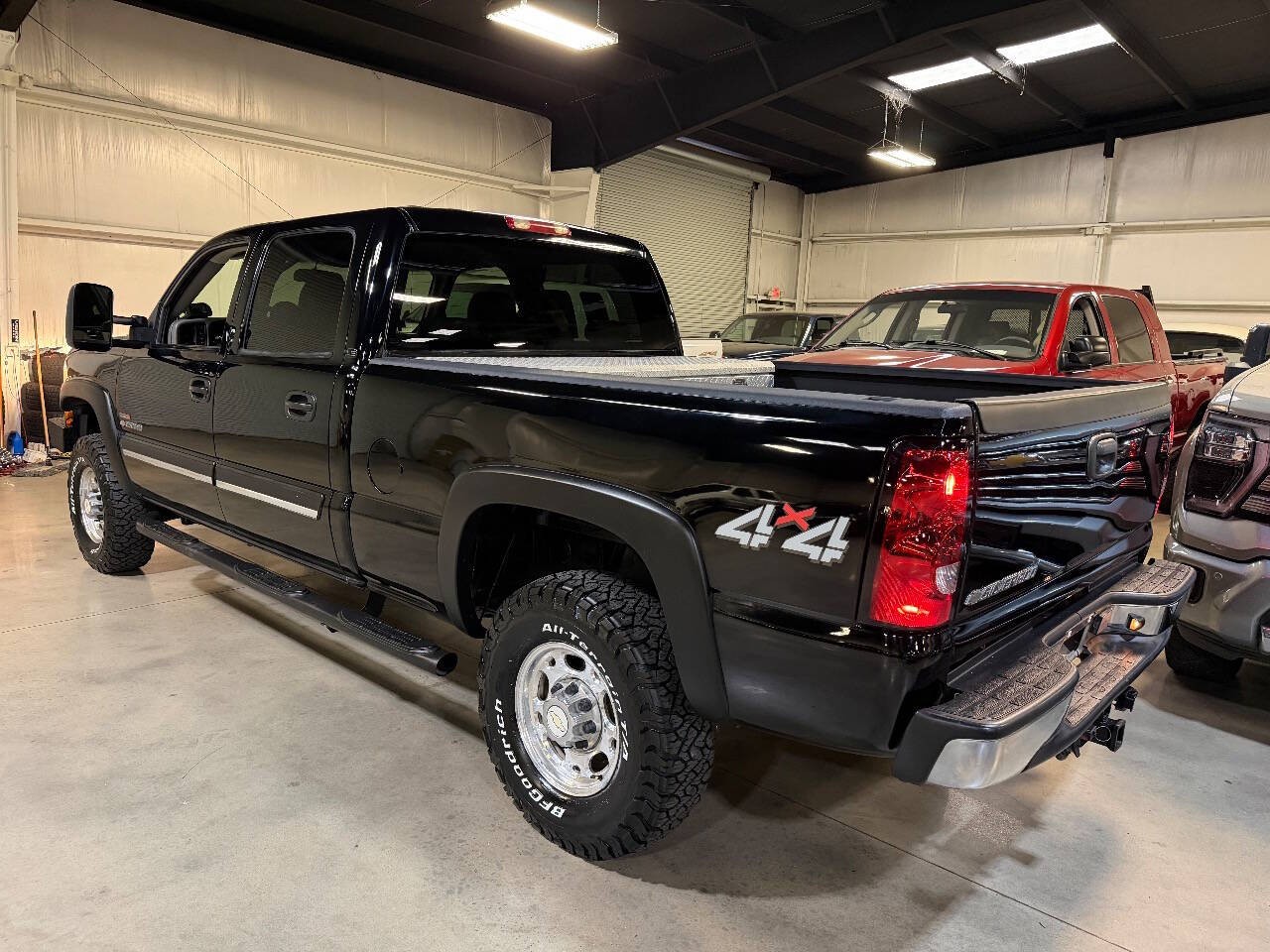 2005 Chevrolet Silverado 2500 HD LS 4X4 1-OWNER 89K 6.6L LLY DURAMAX ...