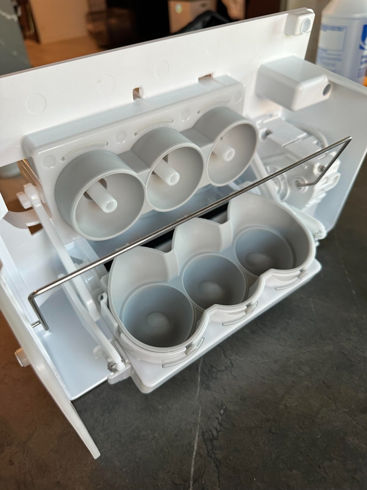 LG AEQ73449901 Refrigerator Ice Maker Assembly for sale online | eBay