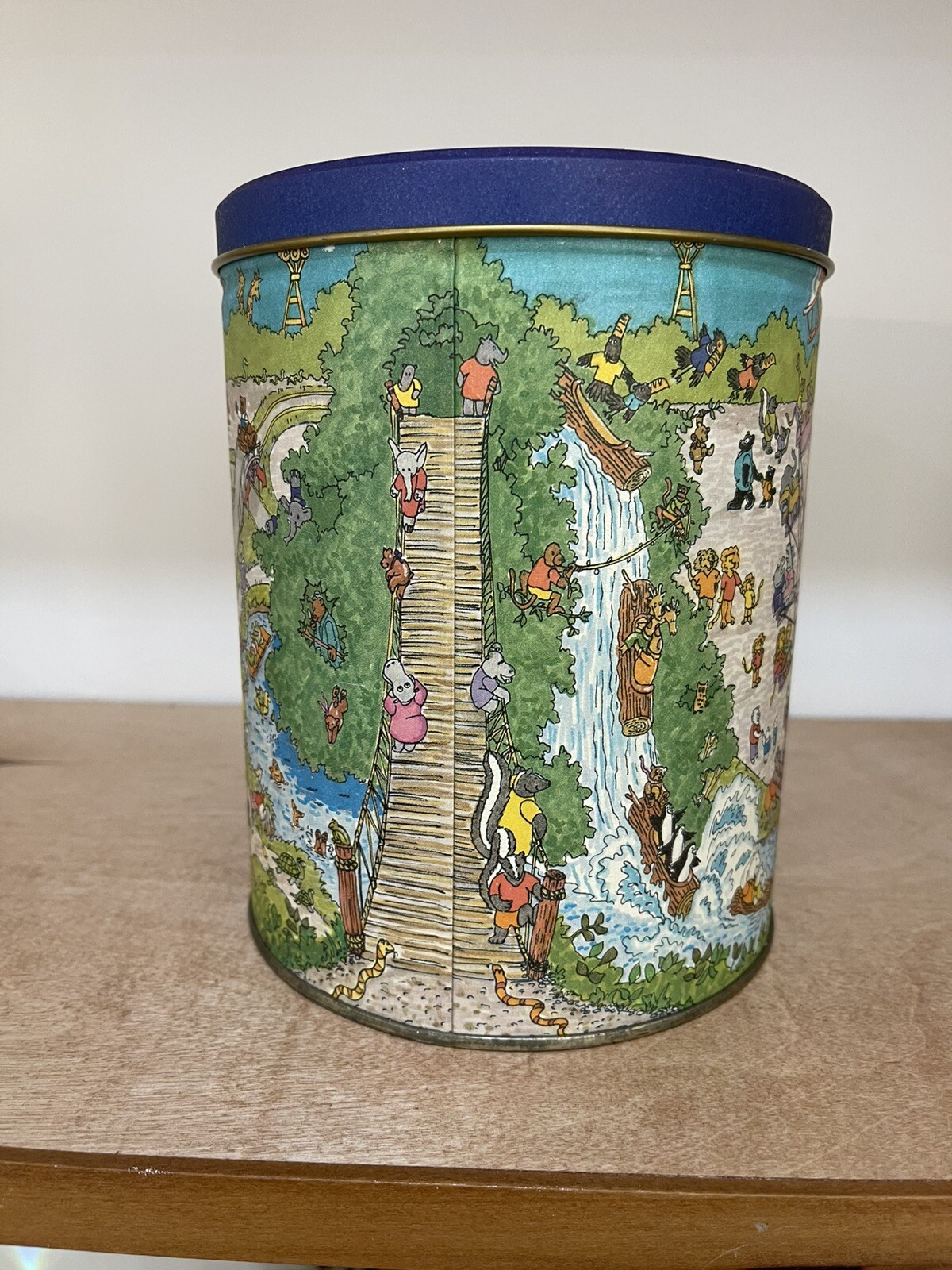 Carnival Capers Inspector Bear and Detective Trunk Vintage Colorful Tin ...