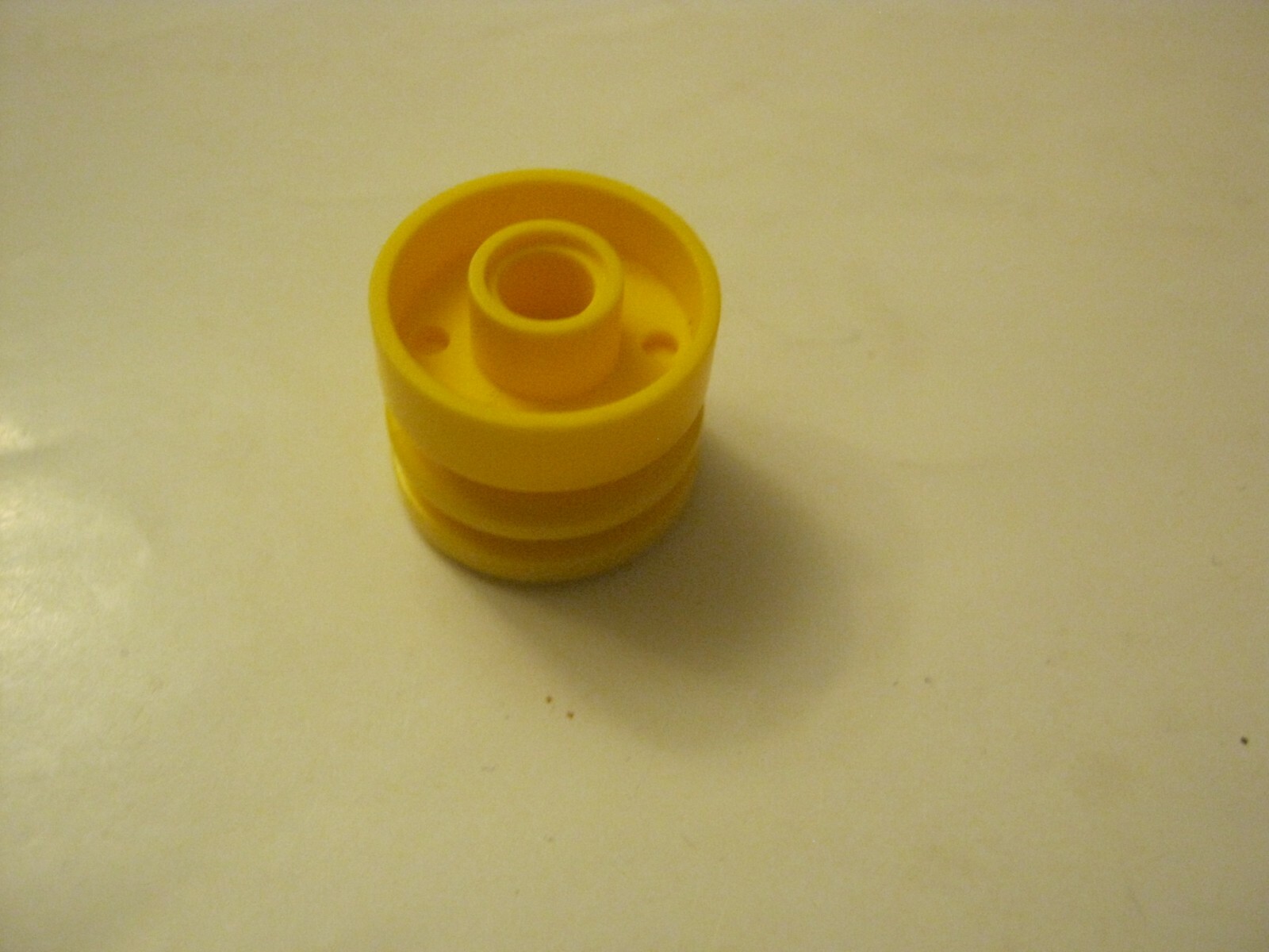 Lego (1) Yellow 11/16 Wheel #55981, 9/16 Wide (028-38) | eBay