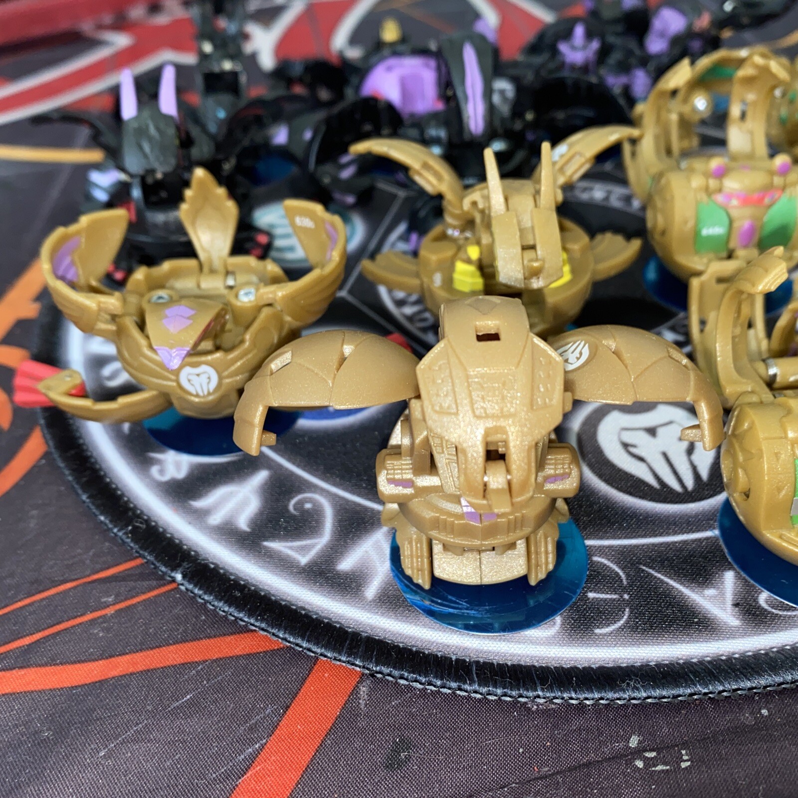 Bakugan Battle Brawler Lot of 14 Darkus Dragonoid Wavern Hades Fear ...