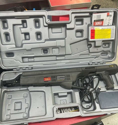 Senco Duraspin DS300_AC power Screw Fastening system with hardshell ...