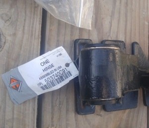 New OEM INTERNATIONAL HINGE 503740C91 | eBay