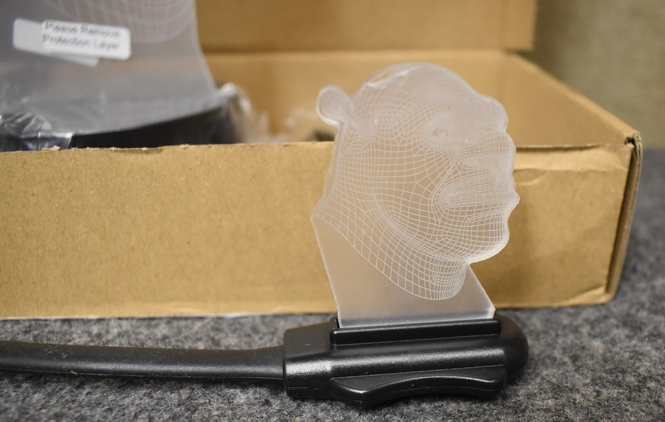 Shrek Night Light, Shrek Gifts - 3D LED Remote Control with mini Shrek ...