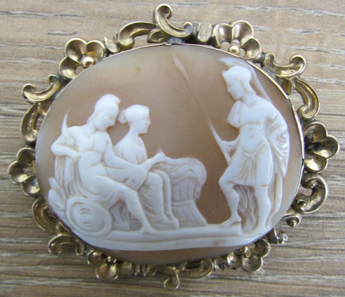 Antique Large Carved Shell Cameo Brooch Greek/Roman Imagery in Unmarked ...
