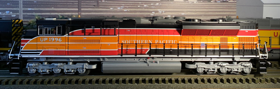 LIONEL 6-28281 - O SCALE - SOUTHERN PACIFIC - UP HERITAGE SD70ACE ...