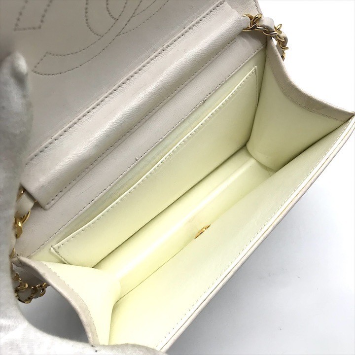 Good Condition CHANEL Coco Mark Matelass Chain Shoulder Bag Lambskin ...