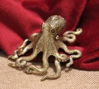 Middle Finger Octopus Statue Weird Decor Suitable For Indoor And Outdoor