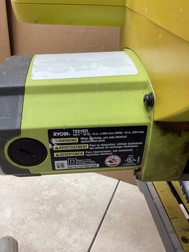 TSS102L Ryobi 10" Slider Compound Miter Saw With Lazer LOCAL PICK UP ...