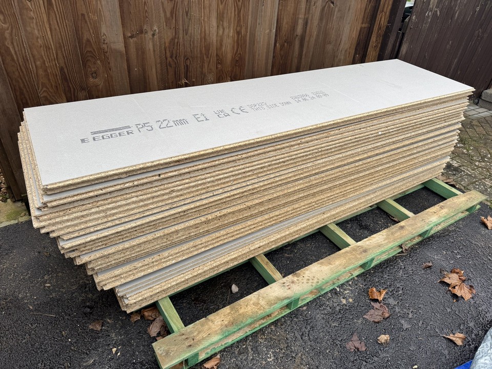 EGGER P5 PROTECT T&G Chipboard Flooring 2400 x 600 x 22mm 30 boards new ...