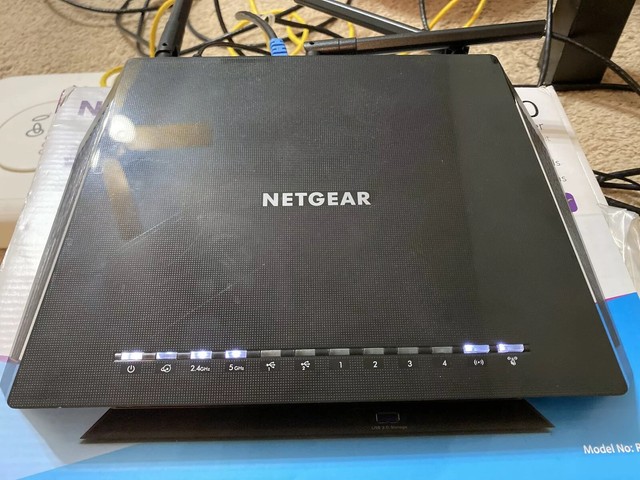 Netgear Nighthawk AC1750 Model R6700v3 Dual Band Smart Wifi Router # ...