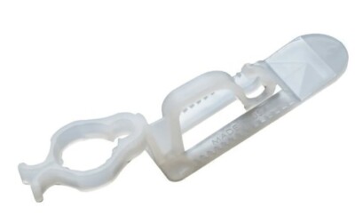 PRO CHRISTMAS All In One Clip, Pack Of 100, Christmas Light Clips | eBay