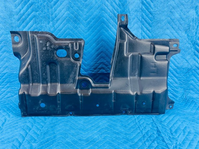08-13 Toyota Highlander Driver Front Floor Undercover OEM 58166-0e010 ...