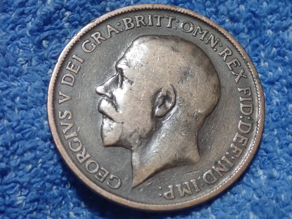 ENGLAND: 1911 LARGE PENNY IN VERY GOOD PLUS CONDITION! FIRST YEAR KING ...