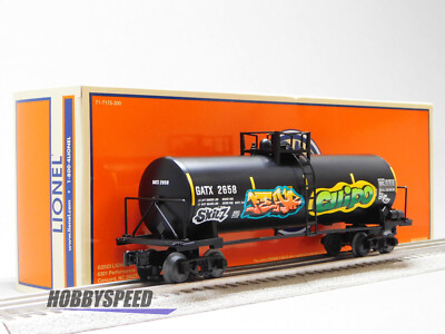 LIONEL GATX UNIBODY TANK CAR (GRAFFITI) O GAUGE #2658 tanker train ...