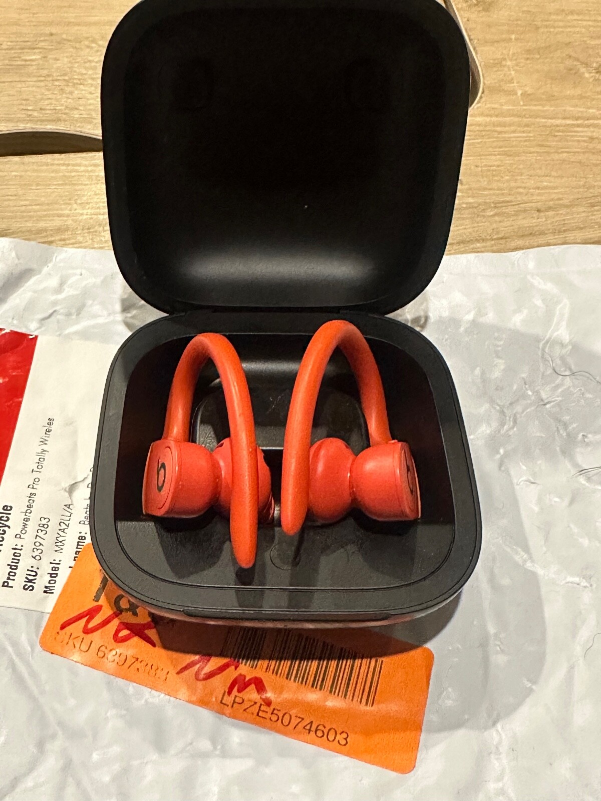 Beats+by+Dr.+Dre+MXYA2LL%2FA+Powerbeats+Pro+In-Ear+Wireless+Headphones+ ...