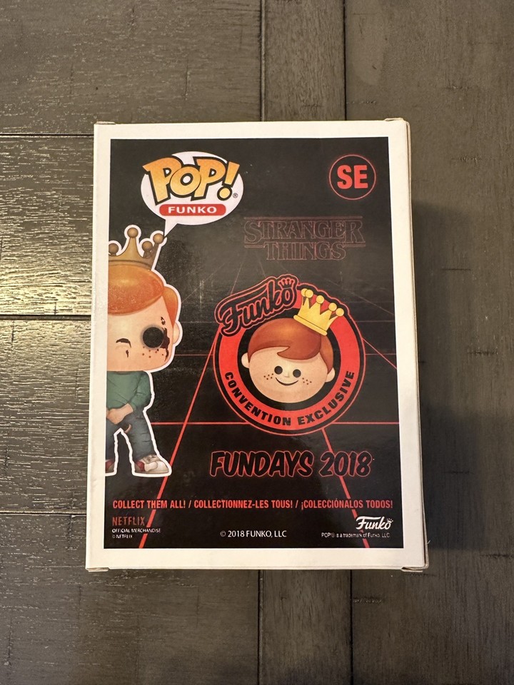 Funko POP Stranger Things Freddy Funko As Steve Harrington Bat SDCC ...