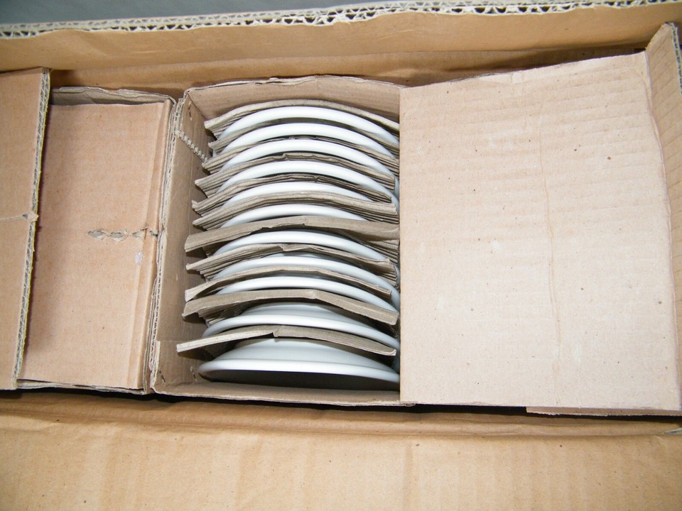 WORLD TABLEWARE LIBBEY #840-215-005, 5.5" DOUBLE WELL SAUCERS (34) PACK ...