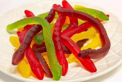 Allen's - Snakes Alive Lollies -1.3KG - Party Lollies Allens Sweets ...