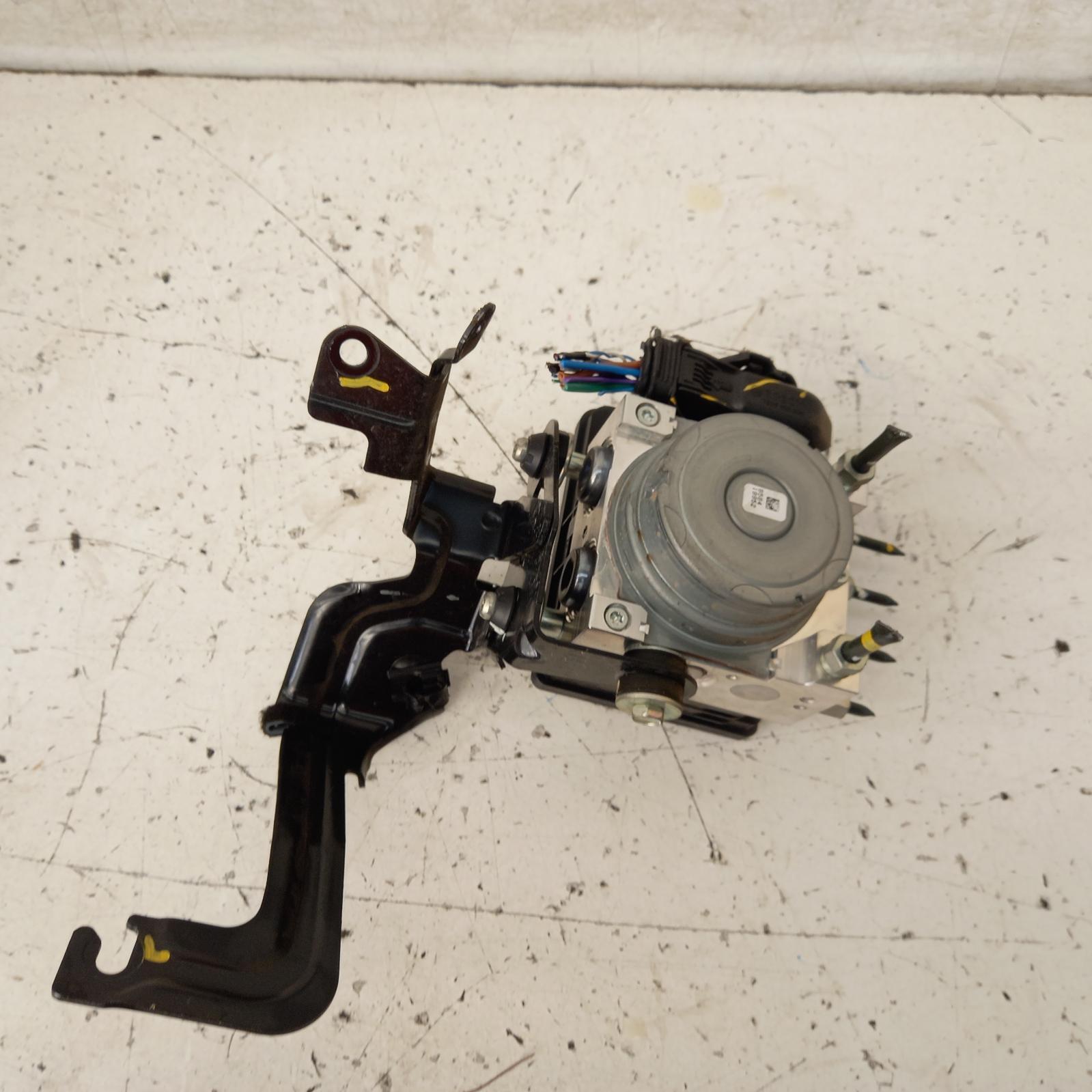MAZDA 2 ABS PUMP/MODULATOR DJ/DL, P/N D09J437A0A, 09/14- 14 15 16 17 18 ...