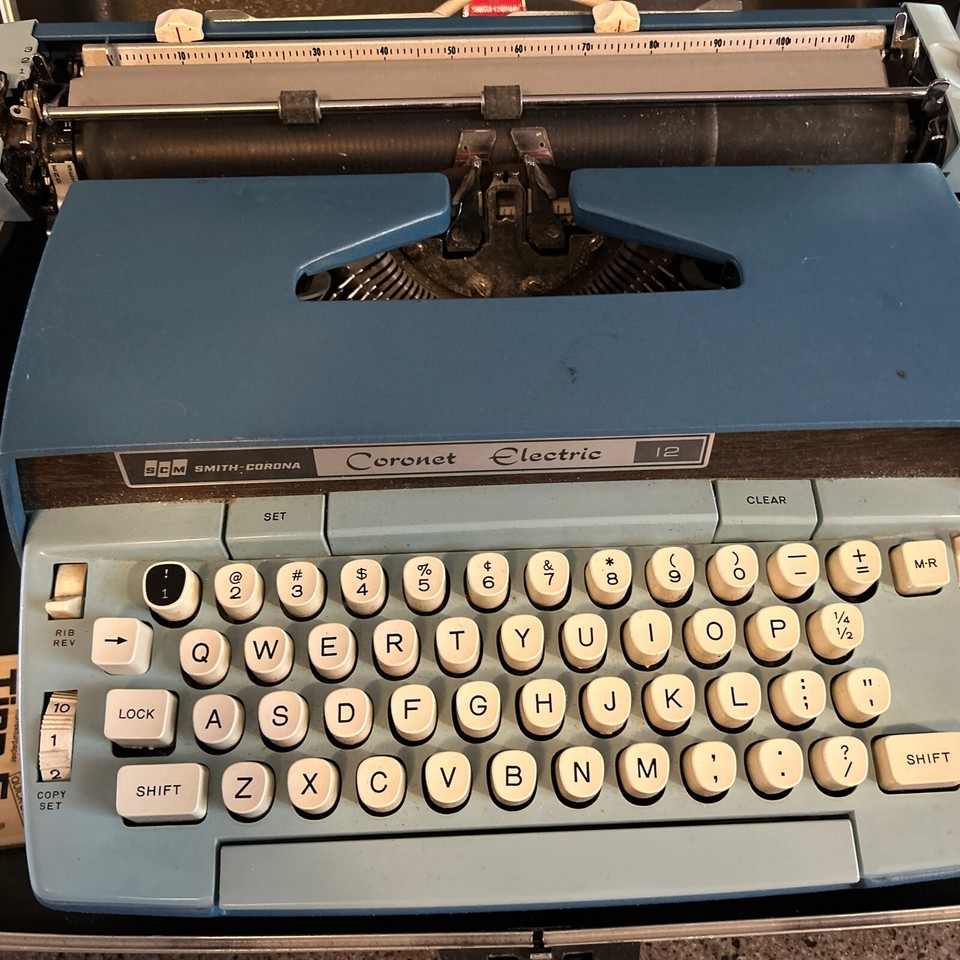 SCM Smith Corona Coronet Electric 12 Portable Typewriter With Case ...