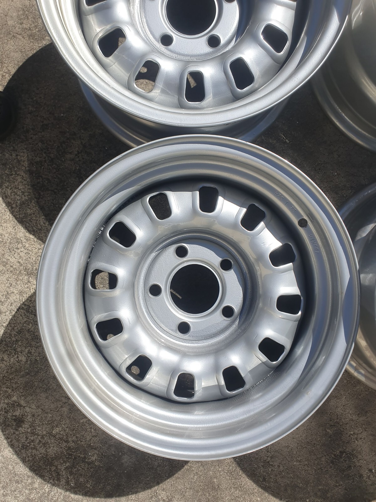 Ford 14x7 14x8 GT 12 slot bare rims ROH big hub Falcon XW XY XA XB XC ...