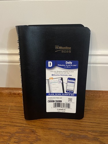 Blueline 2025 Calendar Planner Daily Black New Year C1504W.81 Appt ...