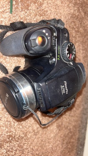 Fujifilm FinePix S Series S700 7.1MP Digital Camera - Black | eBay