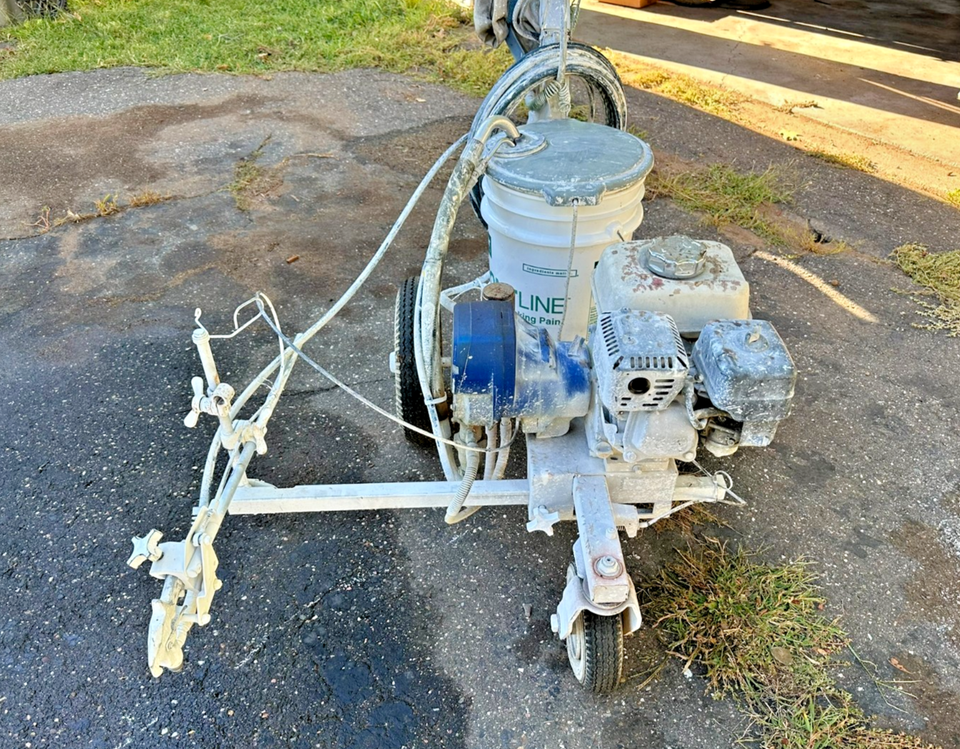 Graco LineLazer 3400 Striper Fieldlazer S200 striping marking machine ...