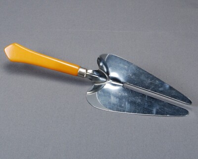 Unusual Vintage Butterscotch Bakelite Two Bladed Angled Serving Utensil ...