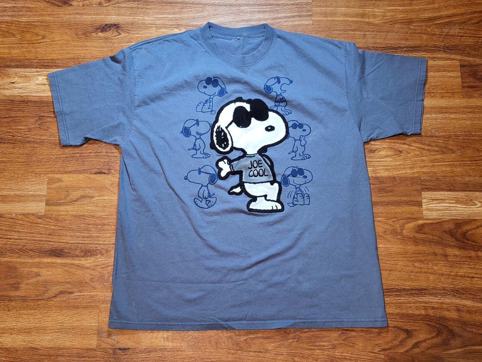 Vintage Peanuts Snoopy Joe Cool Gray Flocked Oversize… - Gem