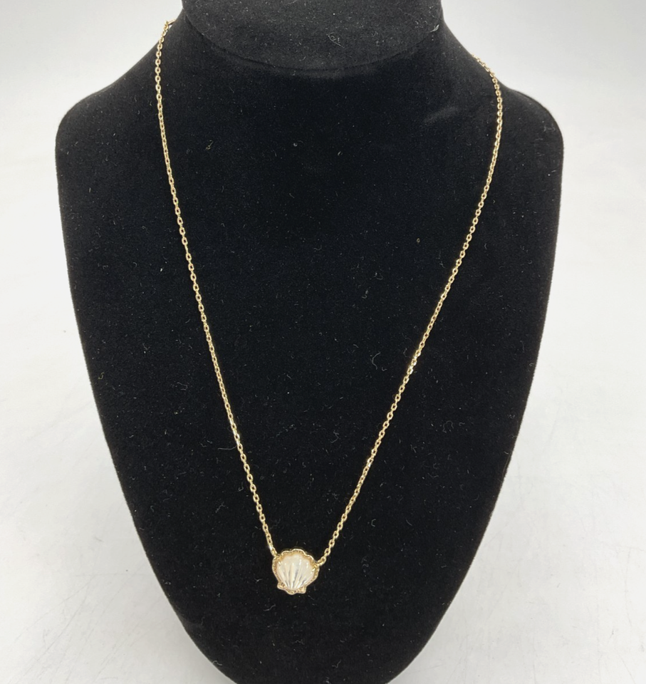 Kendra Scott Brynne Shell Gold Short Pendant Necklace NWT | eBay