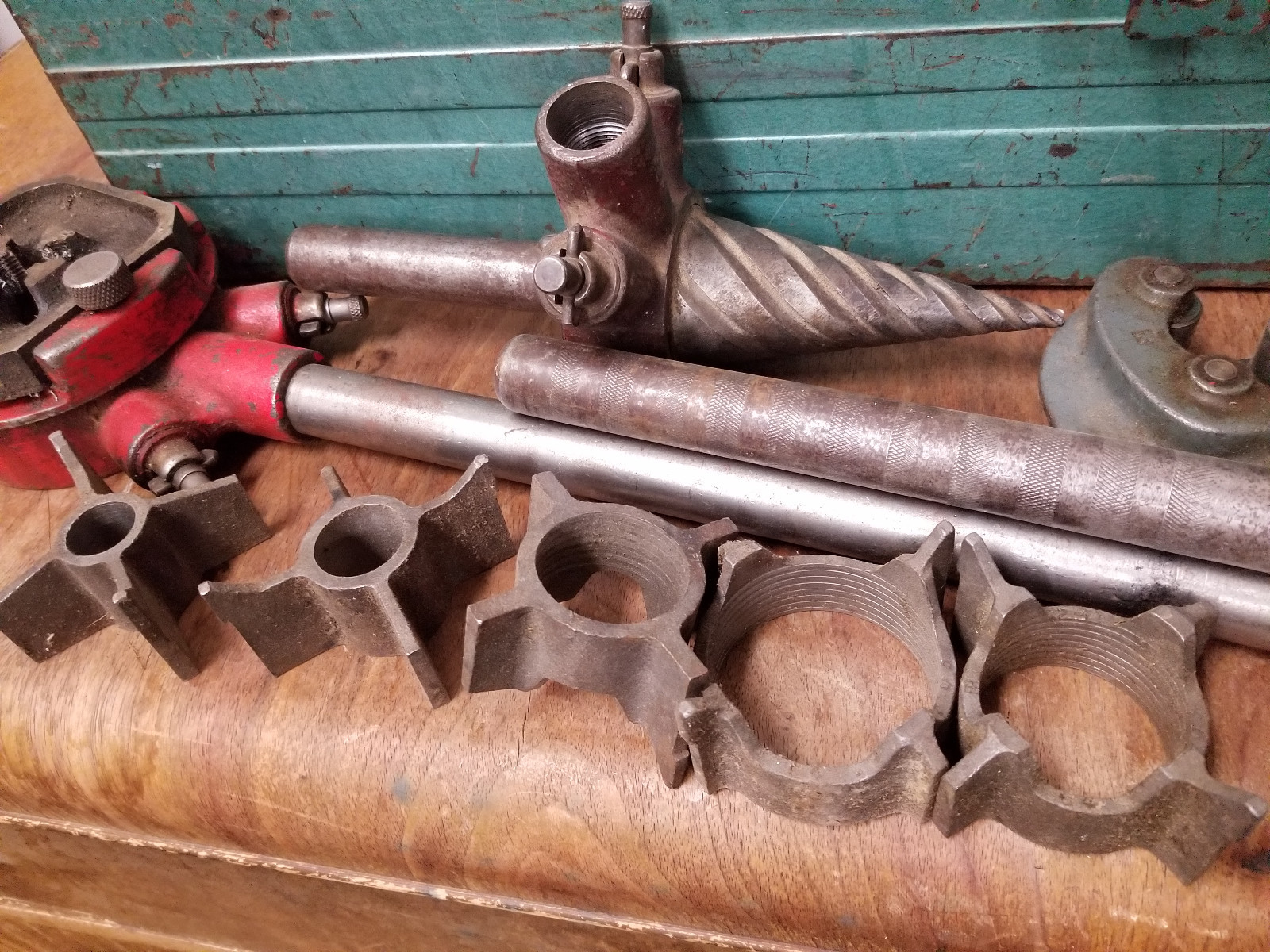 Lot of Vintage Pipe Threading Tools with Toolbox | eBay