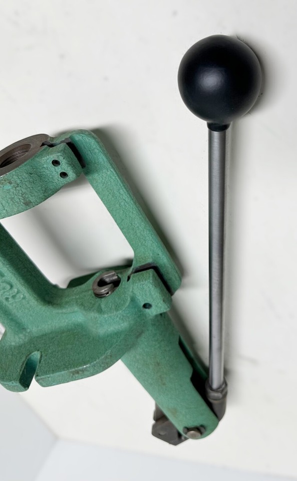 RCBS “JR3” RELOADING PRESS - CAST IRON SINGLE STAGE “O” FRAME DESIGN ...