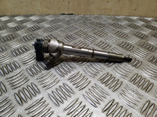 Volkswagen PASSAT B8 2015 Diesel Injecteur de carburant 0445110473 88kW ...