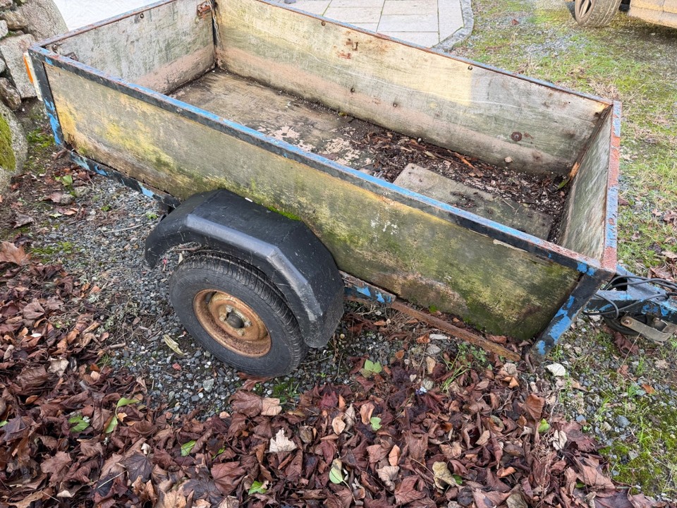 Box trailer - requires TLC | eBay UK