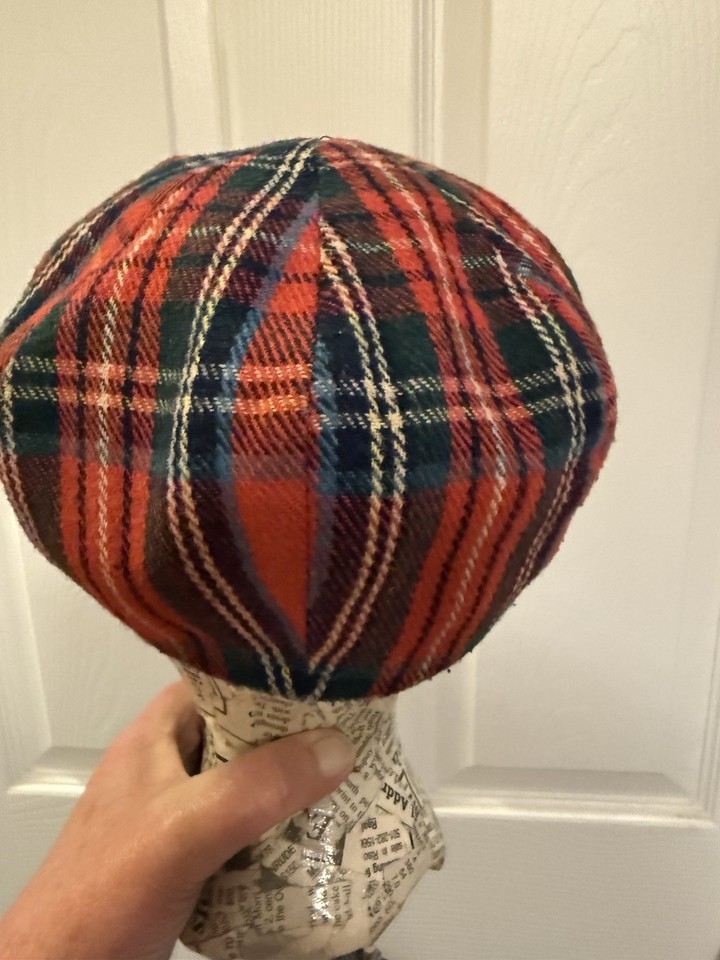 Vintage RS Jamieson Red Tartan Newsboy Cap - Turnberry Golf Club ...