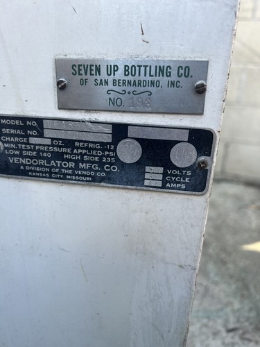 Vintage 1960's Vendorlator 7Up Seven Up Machine | eBay